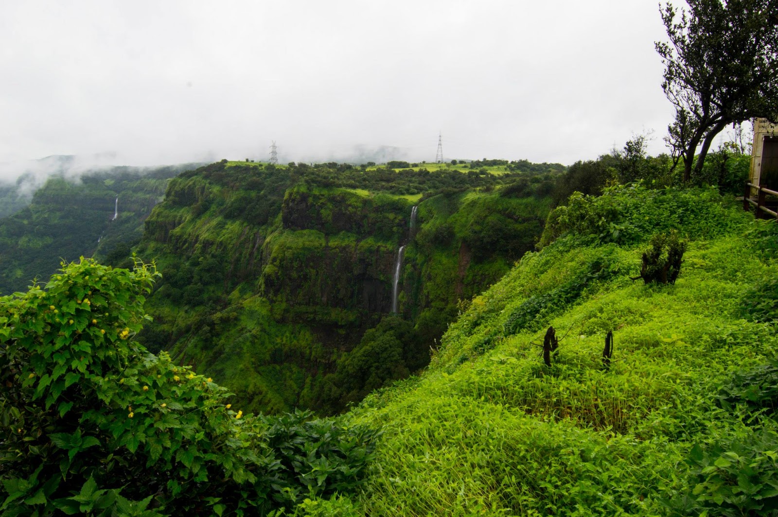 Kavlesad, Mahadevghad, Hiranyakeshi and Rajhunsgad Fort Trip