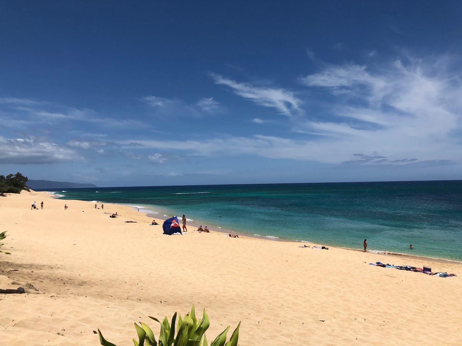 GREAT EATS HAWAII: OAHU CIRCLE ISLAND TOUR AND LUAU