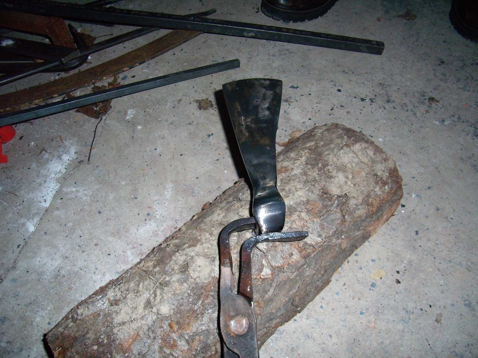 The Homesteading Viking: Making a Tenth Century Danish Axe