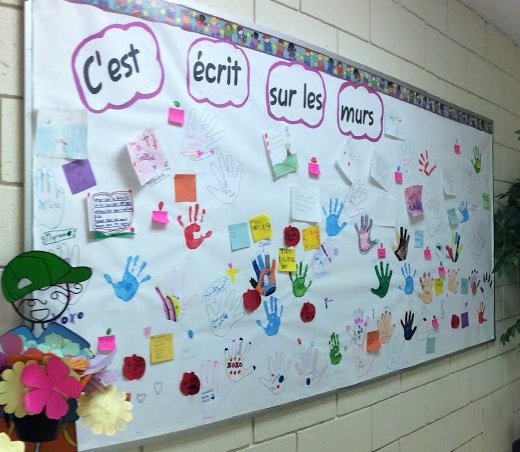 J'aime la France: On Écrit Sur Les Murs