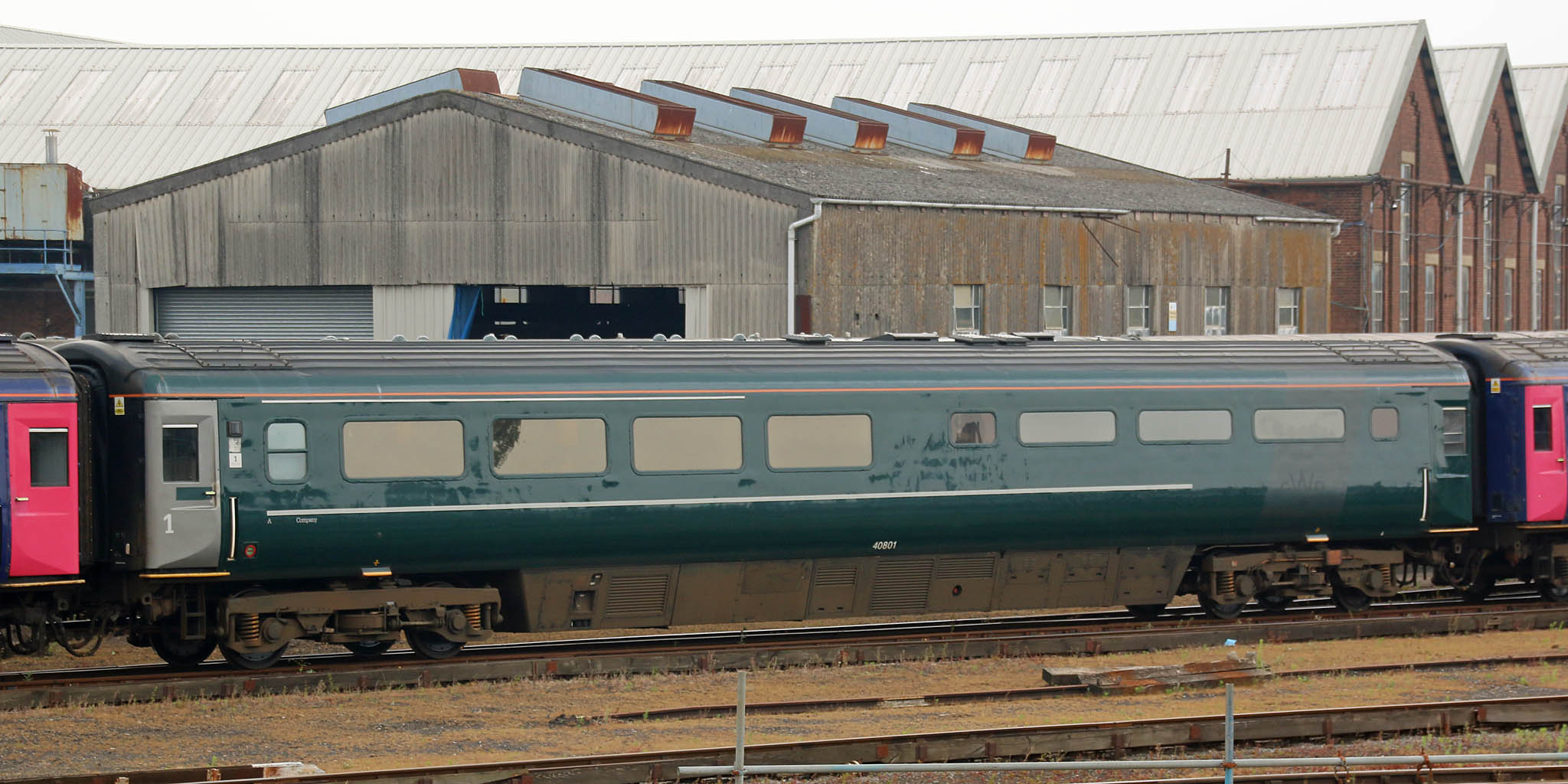 47s and other Classic Power at Southampton: Mk 3 HST trailer cars in ...