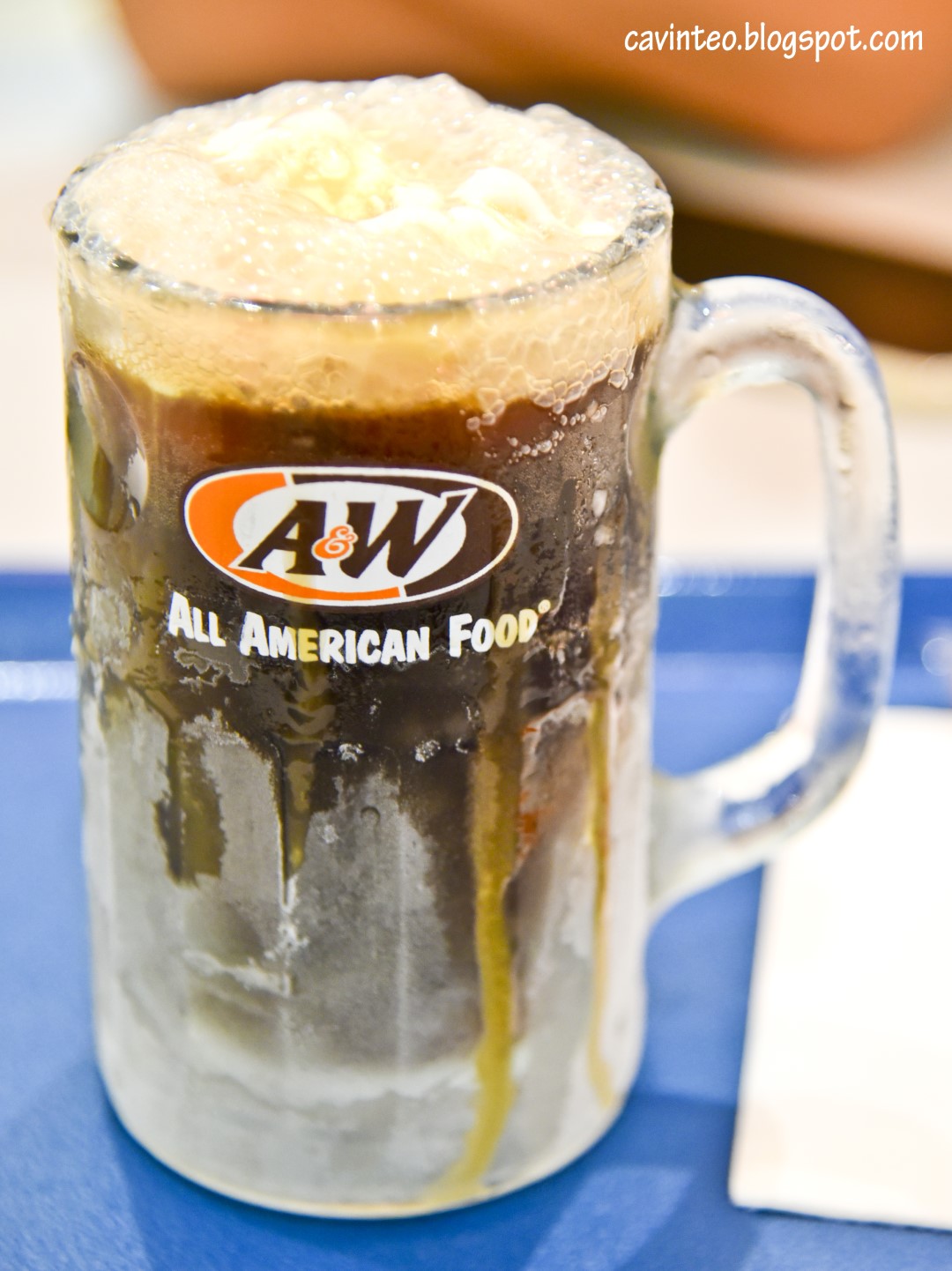 Entree Kibbles: A&W All American Food - Classic Draft Root Beer Float ...