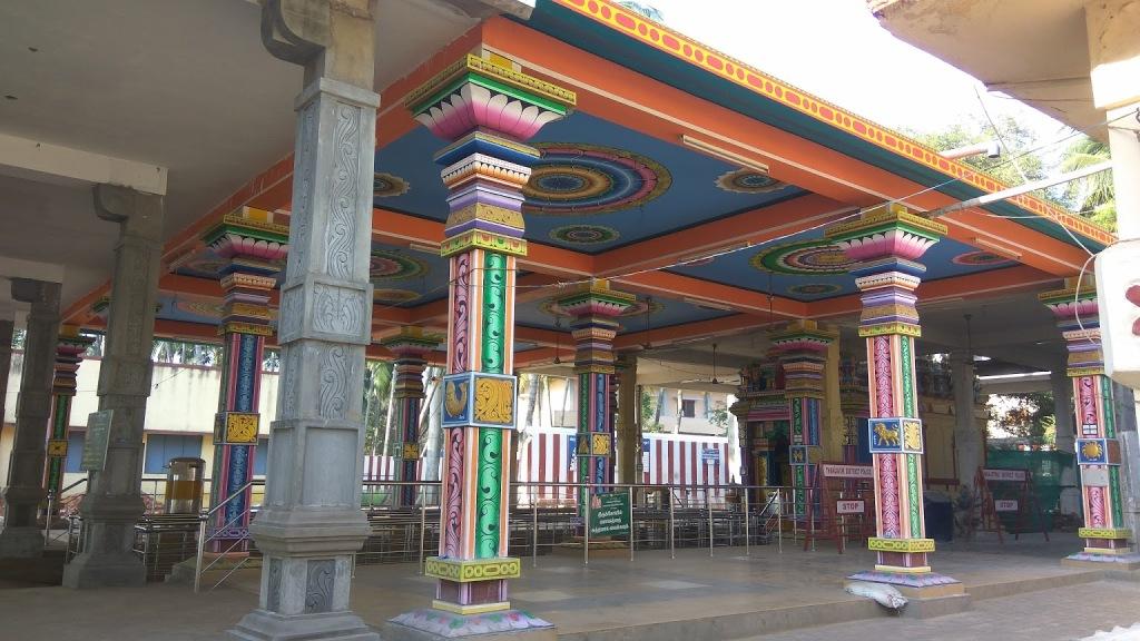Tamilnadu Tourism: Saneeswara Bhagavan Temple, Kuchanur, Theni