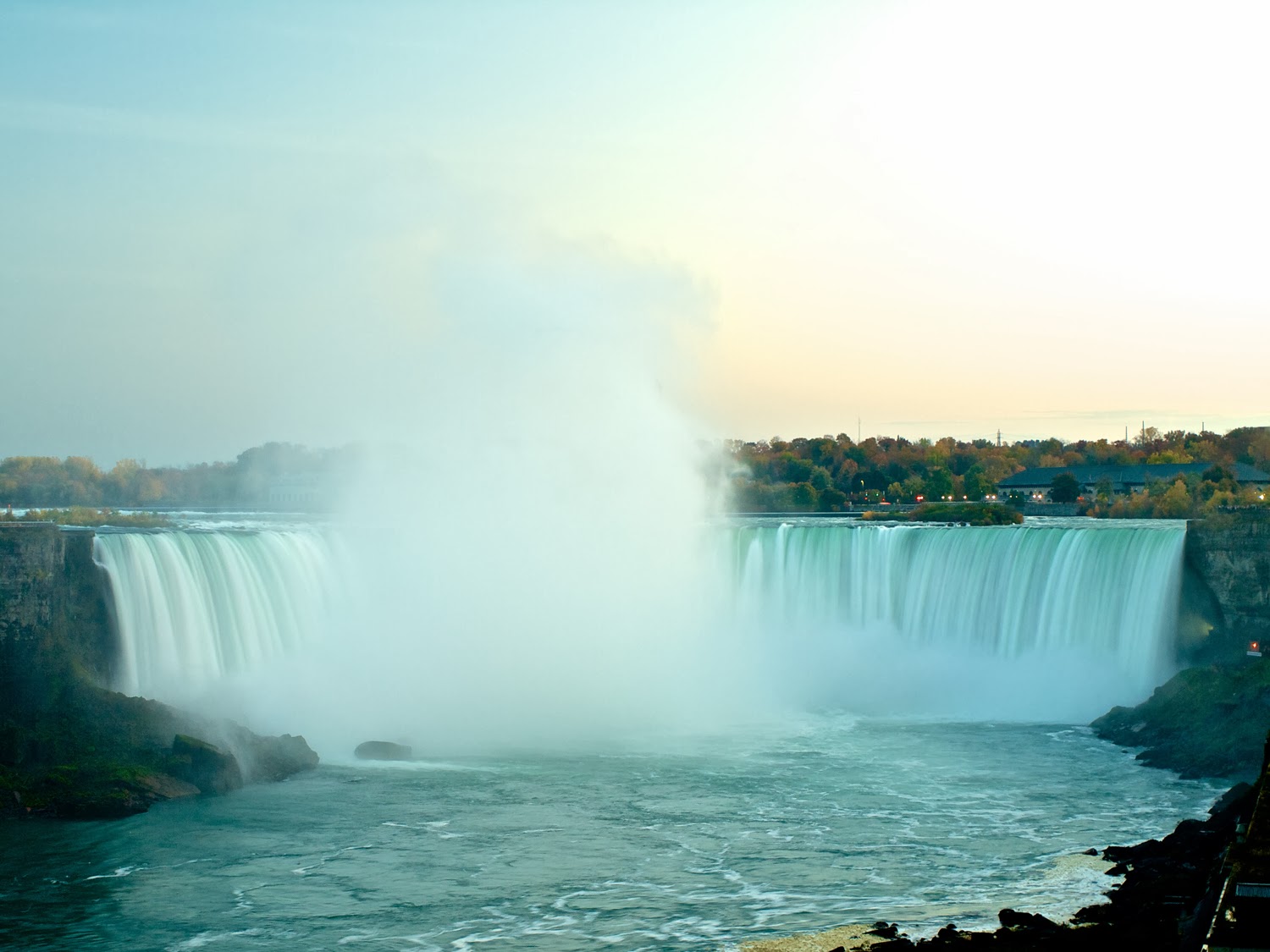 Noche de Reyes en las Cataratas del Niagara | El Guisante Verde Project ...