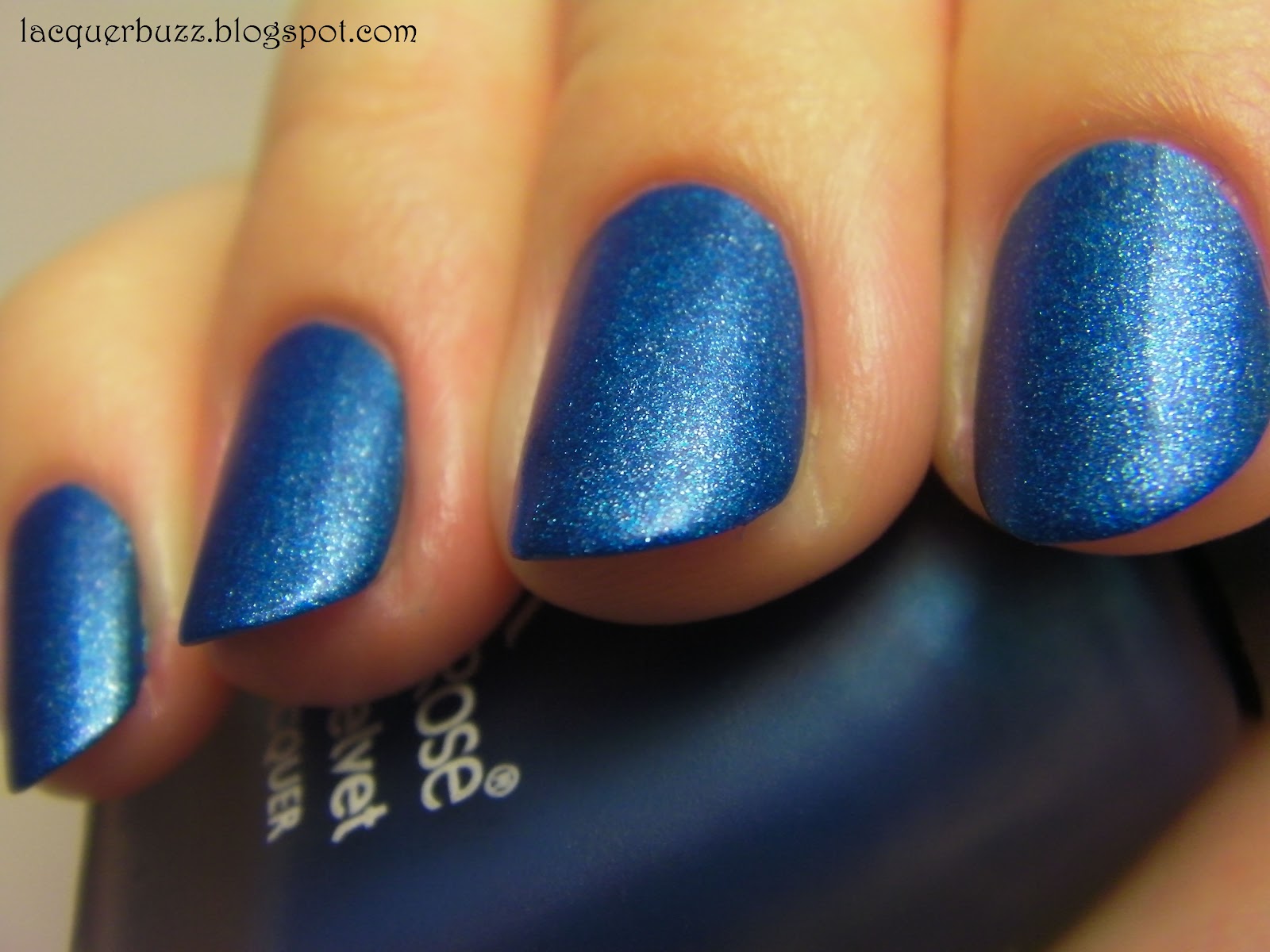 Lacquer Buzz: Golden Rose matte velvet 103