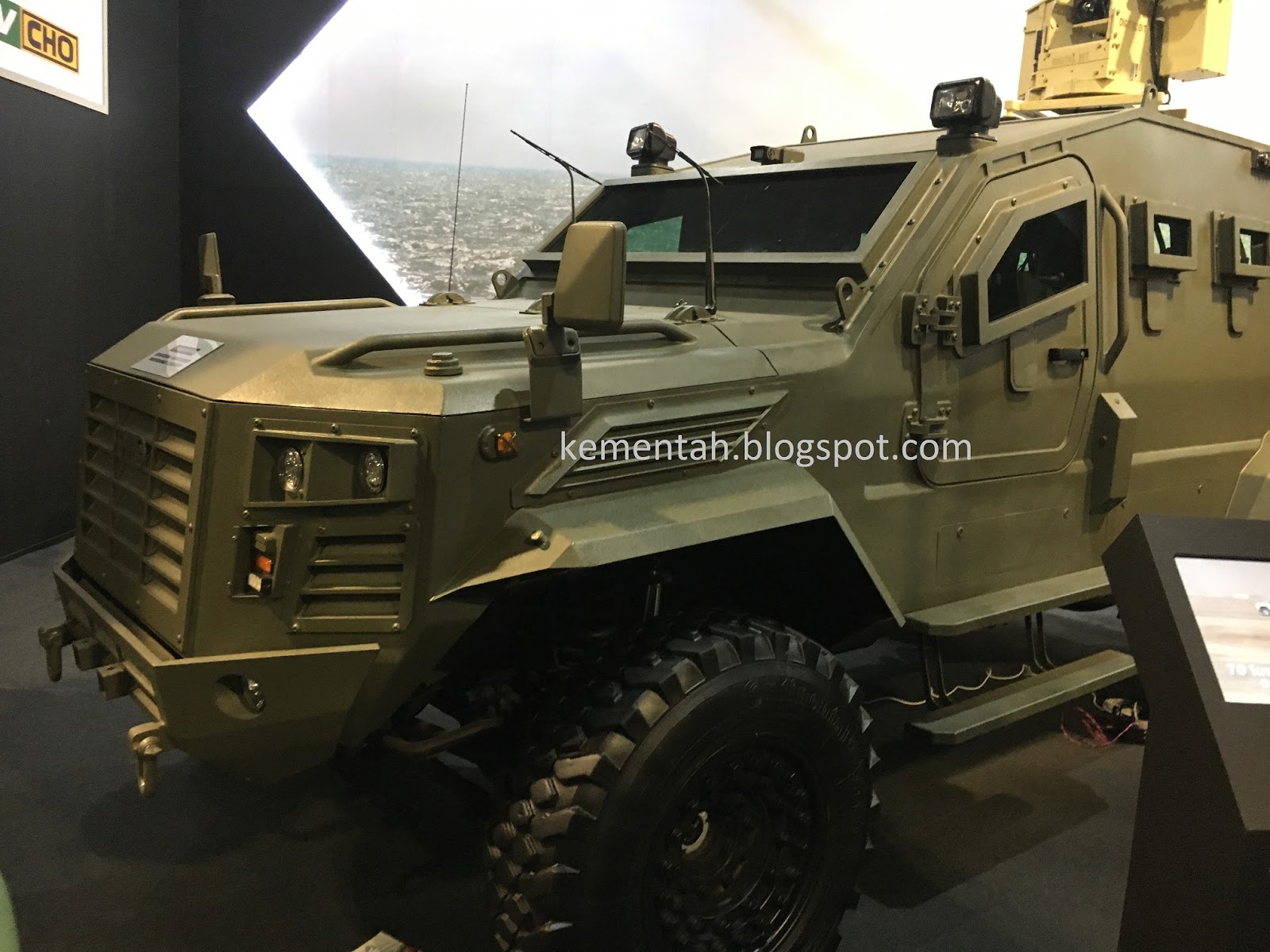 Senang Diri: Malaysian Army Weststar-IAG Guardian armoured security ...