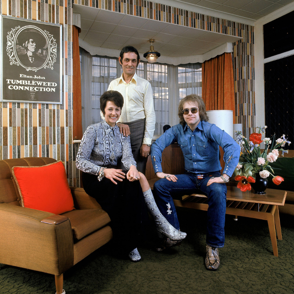 Pictures of Elton John With His Parents at Their Apartment in London ...