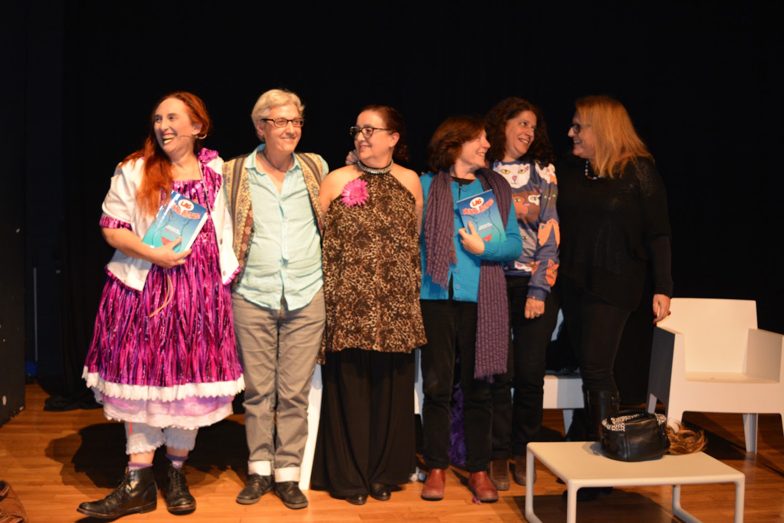 Isabel Franc: Reseñando Las HumoristAs