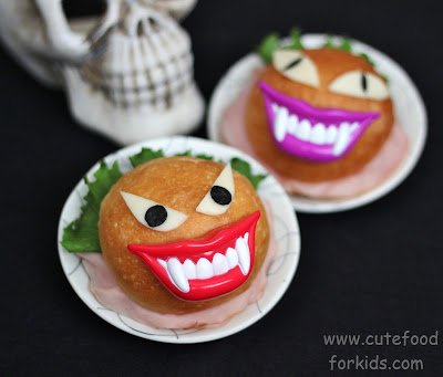 Cute Food For Kids?: Vampire Burgers (Spooky Lip Pops)