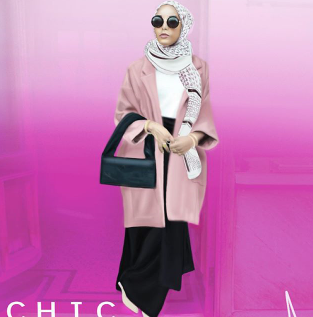 H&M features its first Muslim model in a hijab