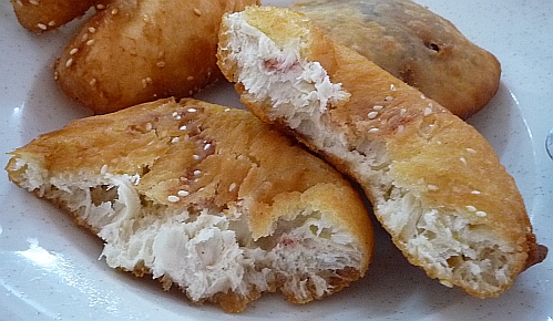 (Eat to Live) or (Live to Eat): Ham Chim Peng