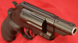 Revólver Smith & Wesson New Governor | Armas de Fuego