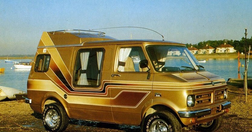 Bedford CF2 Van: Cavalier Coachman Stratus 250