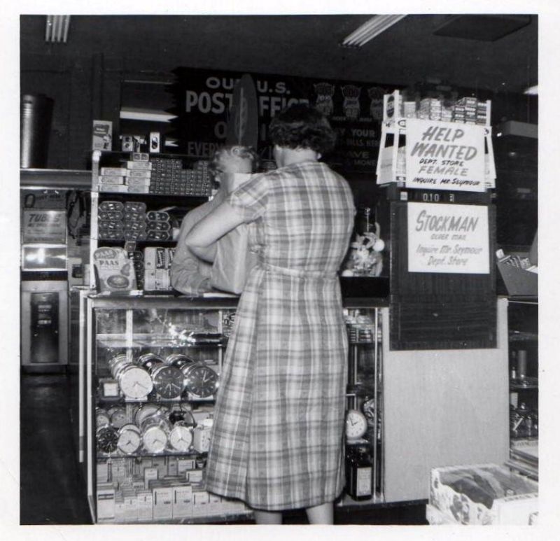 Cool Pics That Capture Inside the '60s Stores ~ Vintage Everyday