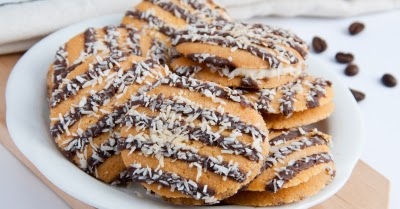 Chocolate-Striped, Cream-Filled Vanilla Cookies with Coconut