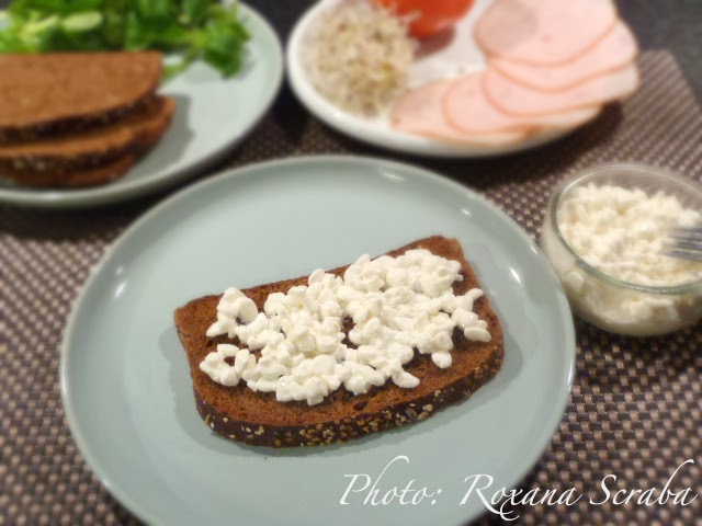 Bunatati din bucataria mea: Sandwich cu perle de branza si germeni de ...