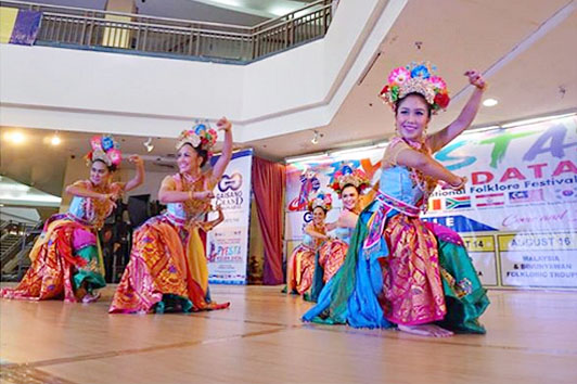 What is tor tor dance indonesia - krpoi