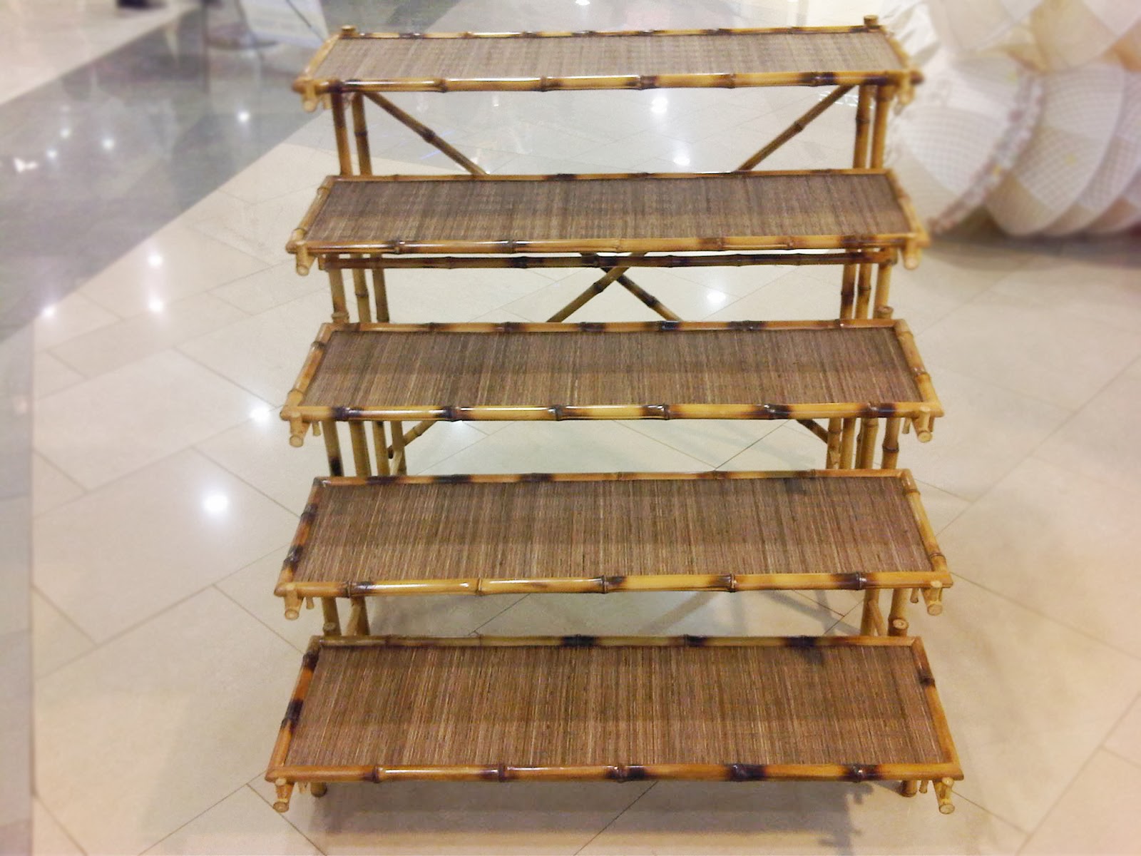 Rak Bambu: Rak Bambu