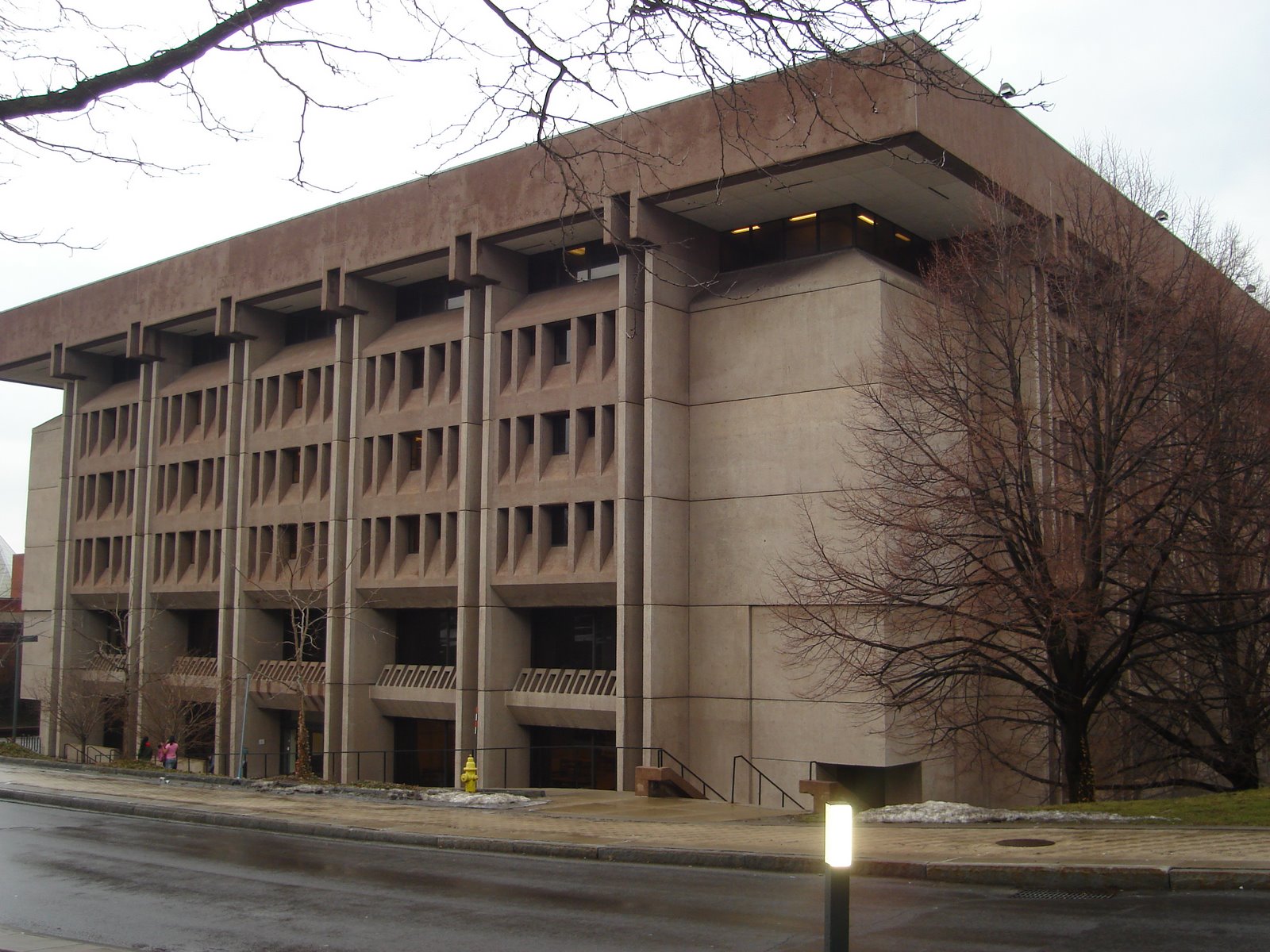 The Weekend Lifesmith: Syracuse University -- A different life at last!