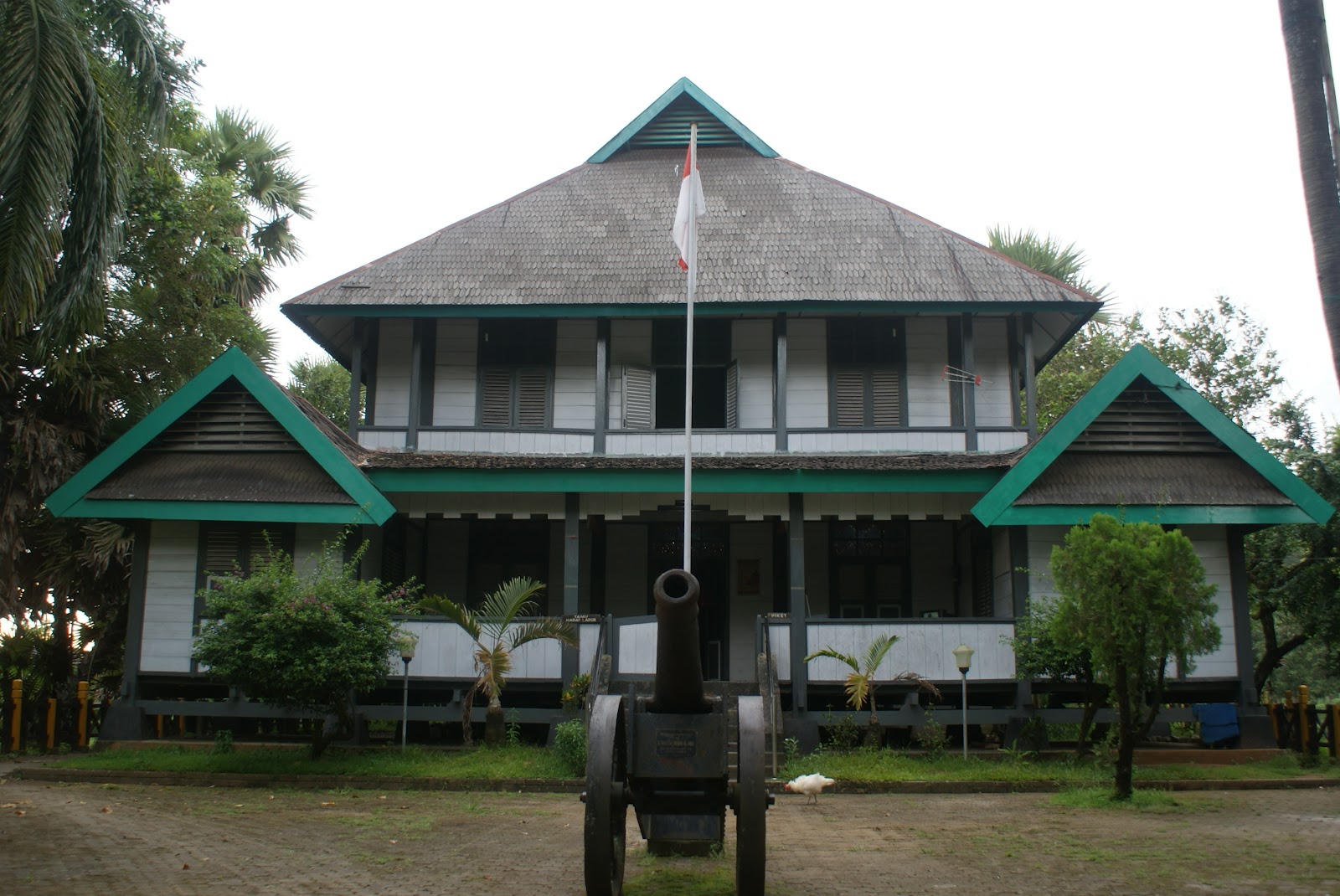 BENTENG SOMBA OPU, SITUS SEJARAH YANG DIABAIKAN