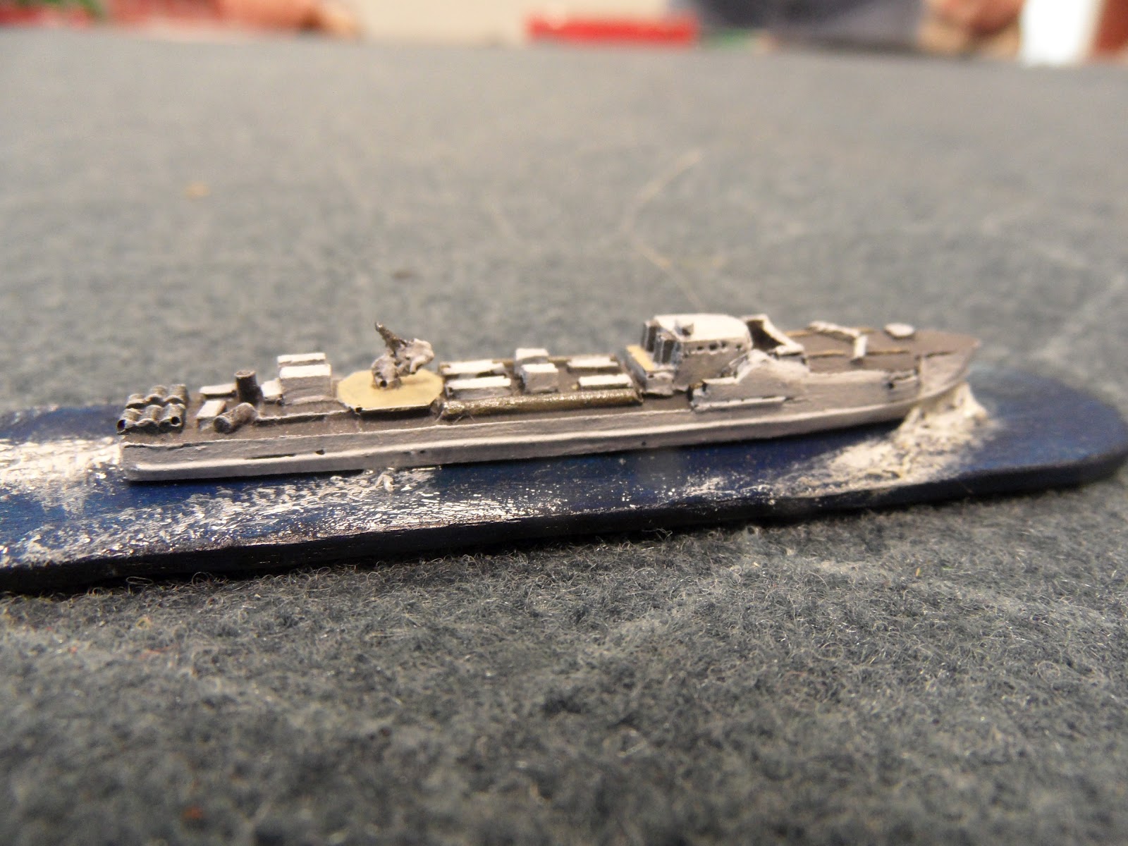 Anton's Wargame Blog: The Hazards of Coastal Travel WW2 1/600 naval game