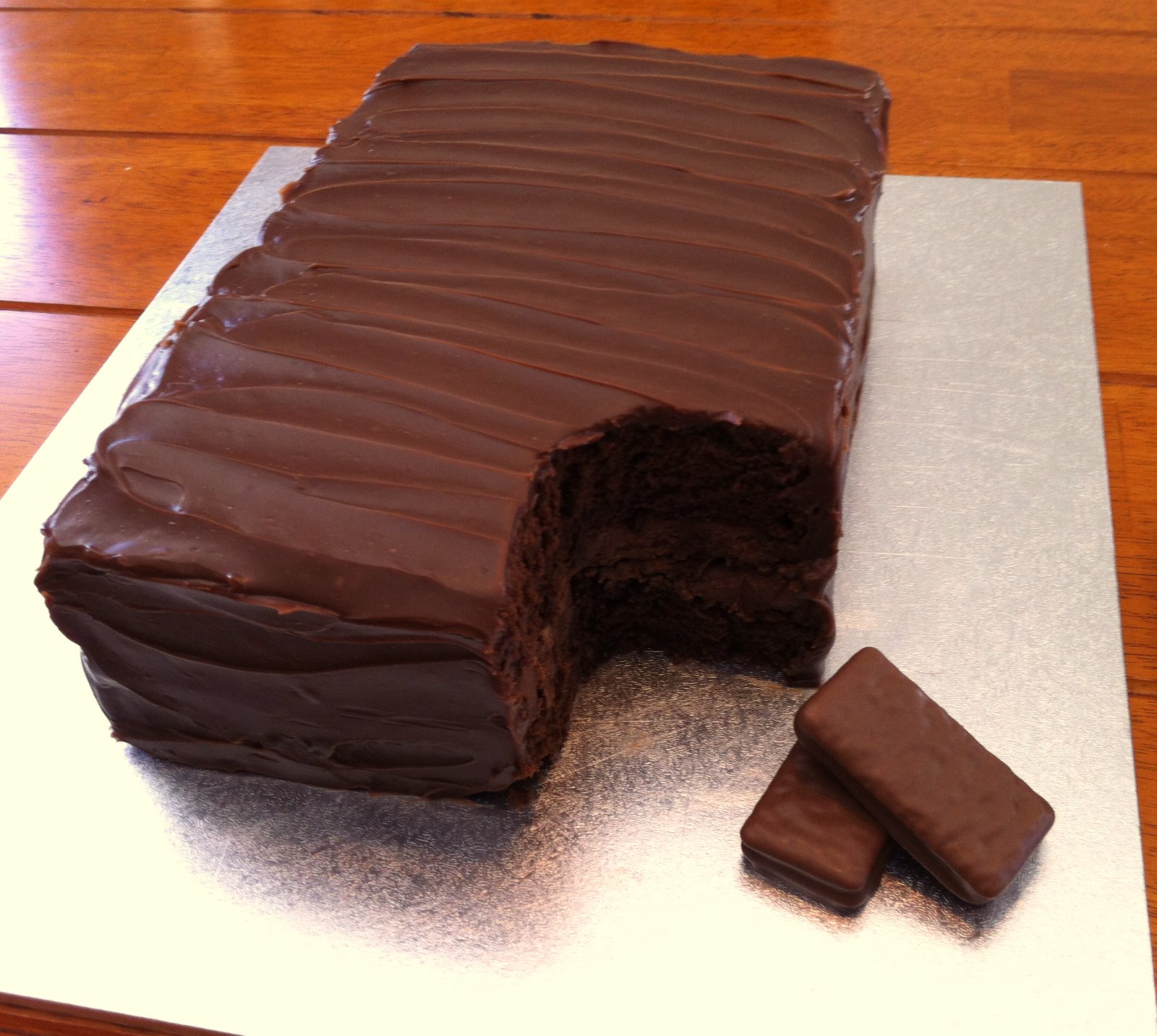 Brownie on the Bench: Tim Tam Birthday Cake