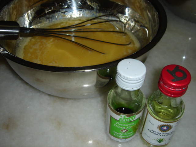 PH the Malaysian Carnivore: Pandan Chiffon Cake