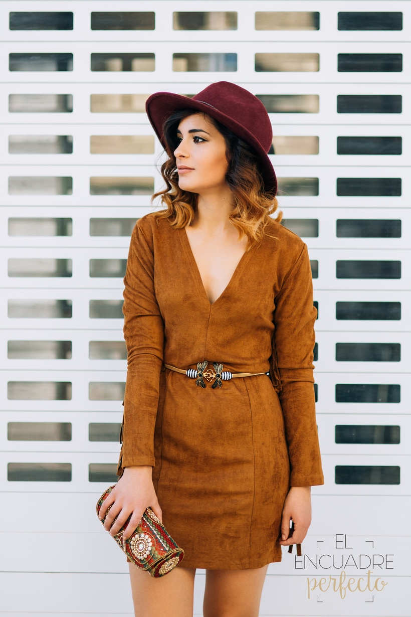 THE DREAM IS PARIS: The side sexy boho