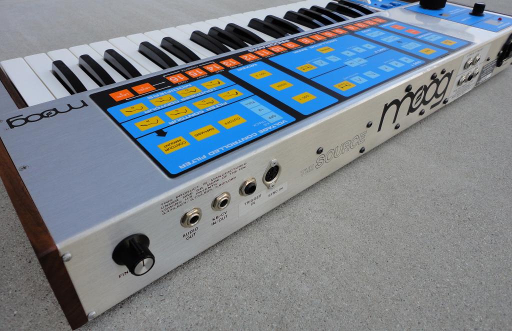 MATRIXSYNTH: Moog Source SN 3248