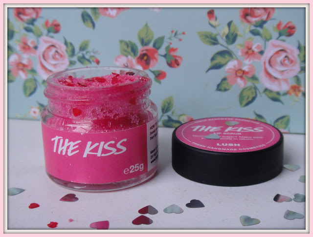 Review Lush The Kiss Lip Scrub Must Be Pink