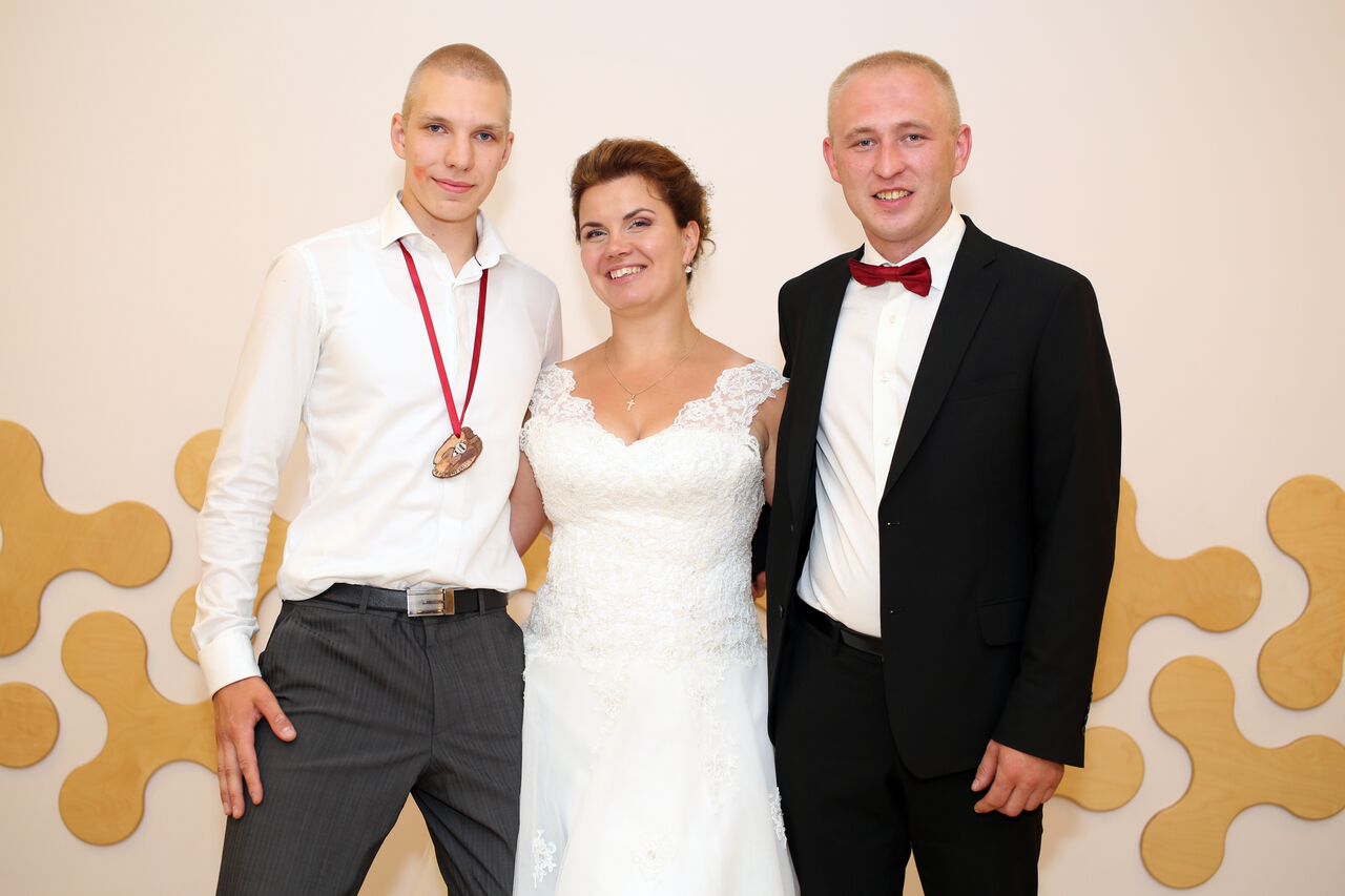 Minu ilus elu Maal: Heli ja Herlendi pulmapidu 1.osa- külalised (pulmad ...