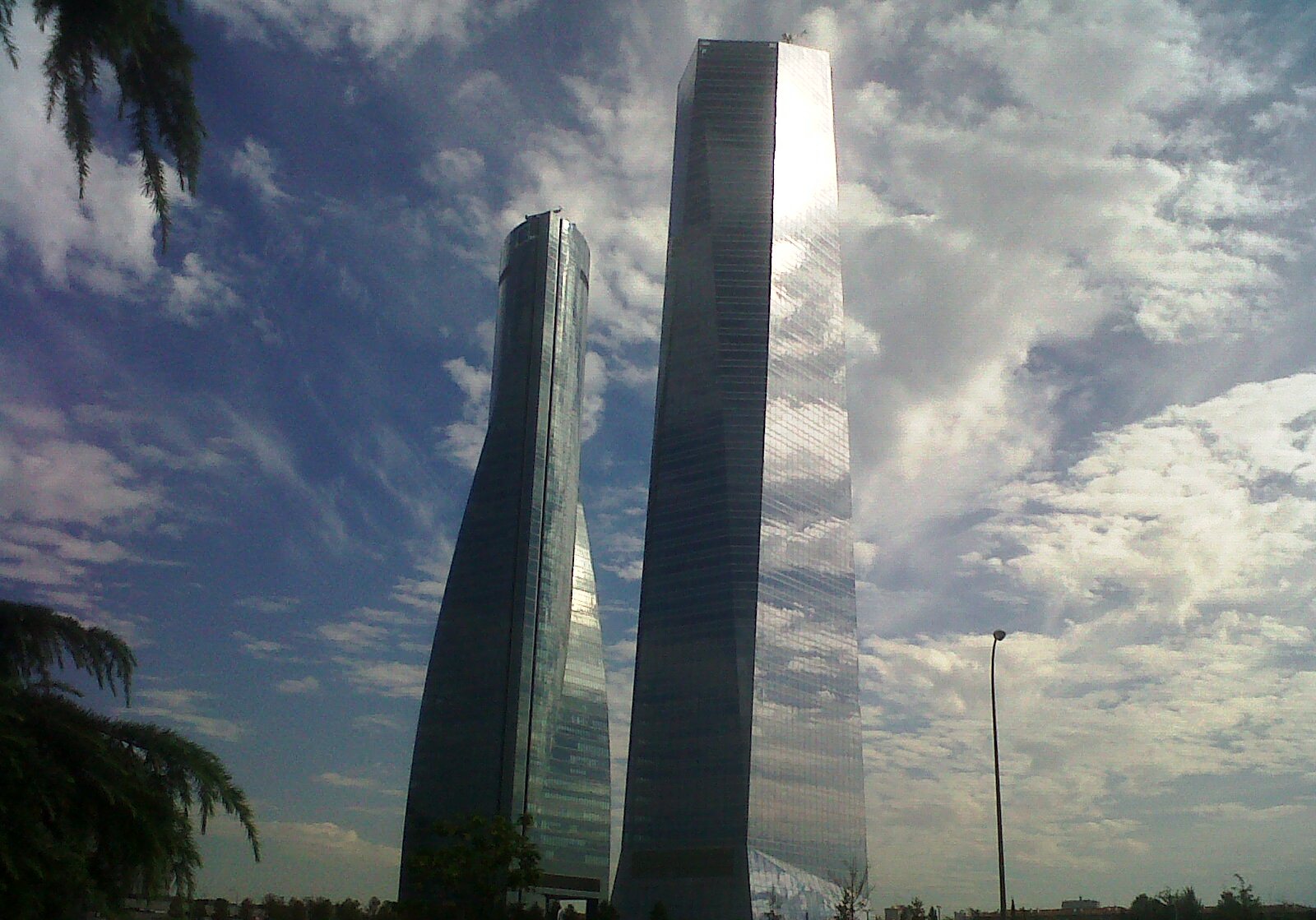 WFM Comunicación | Qué hacer cuando explota la tormenta.