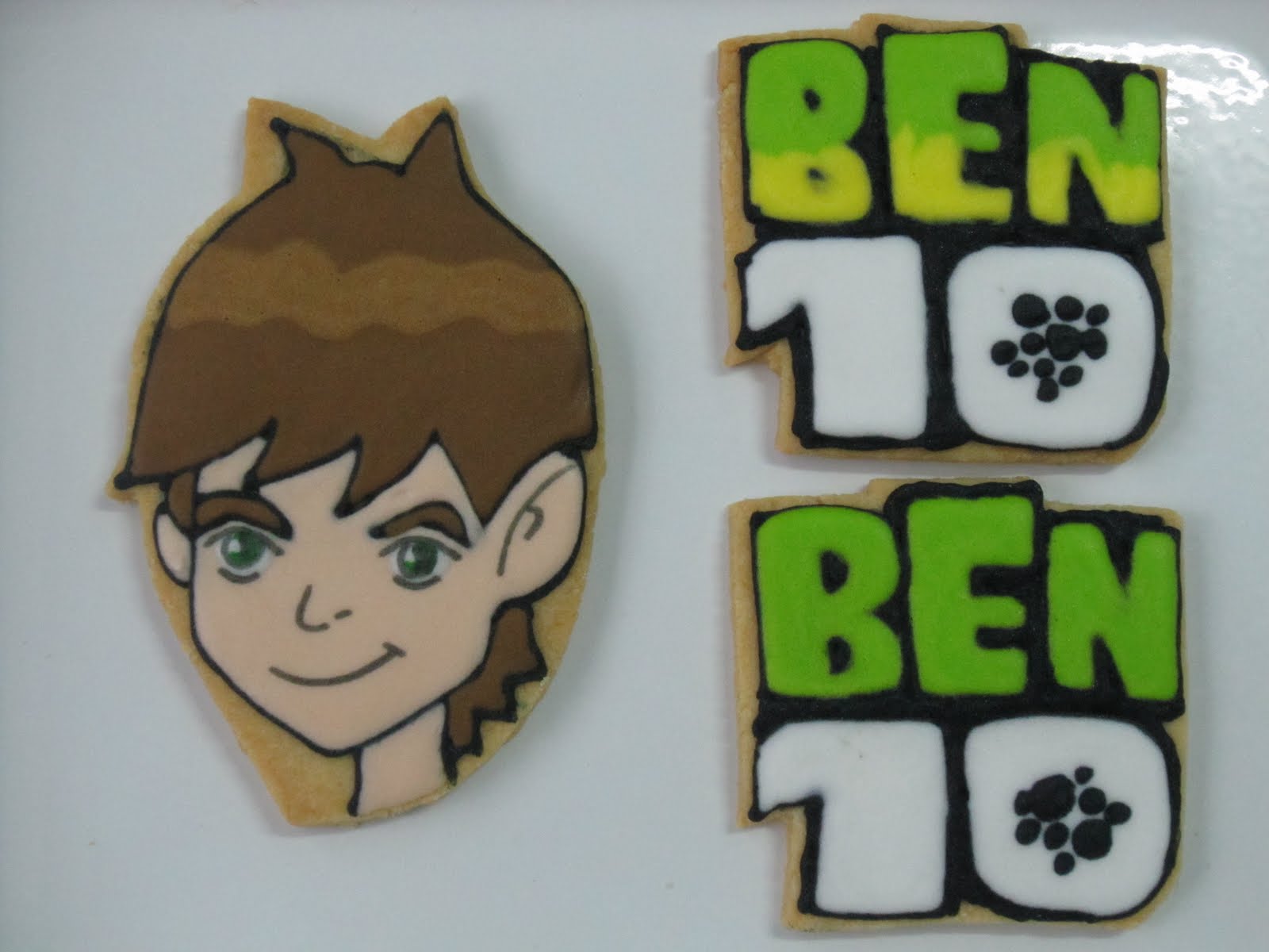 Cake2U: Ben 10 cookies
