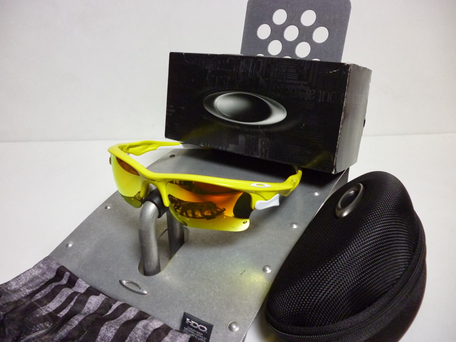 Sam's Oakley Collection from SG Singapore: OAKLEY FAST JACKET XL LEMON ...