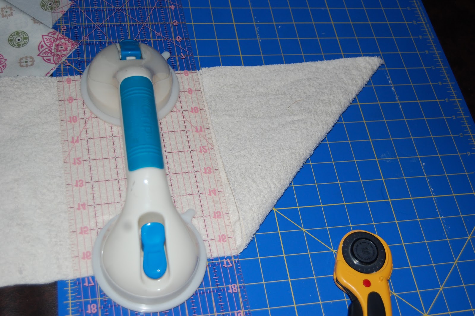 It's Not For Granted: Nursing Cover/ Hooter Hider Tutorial