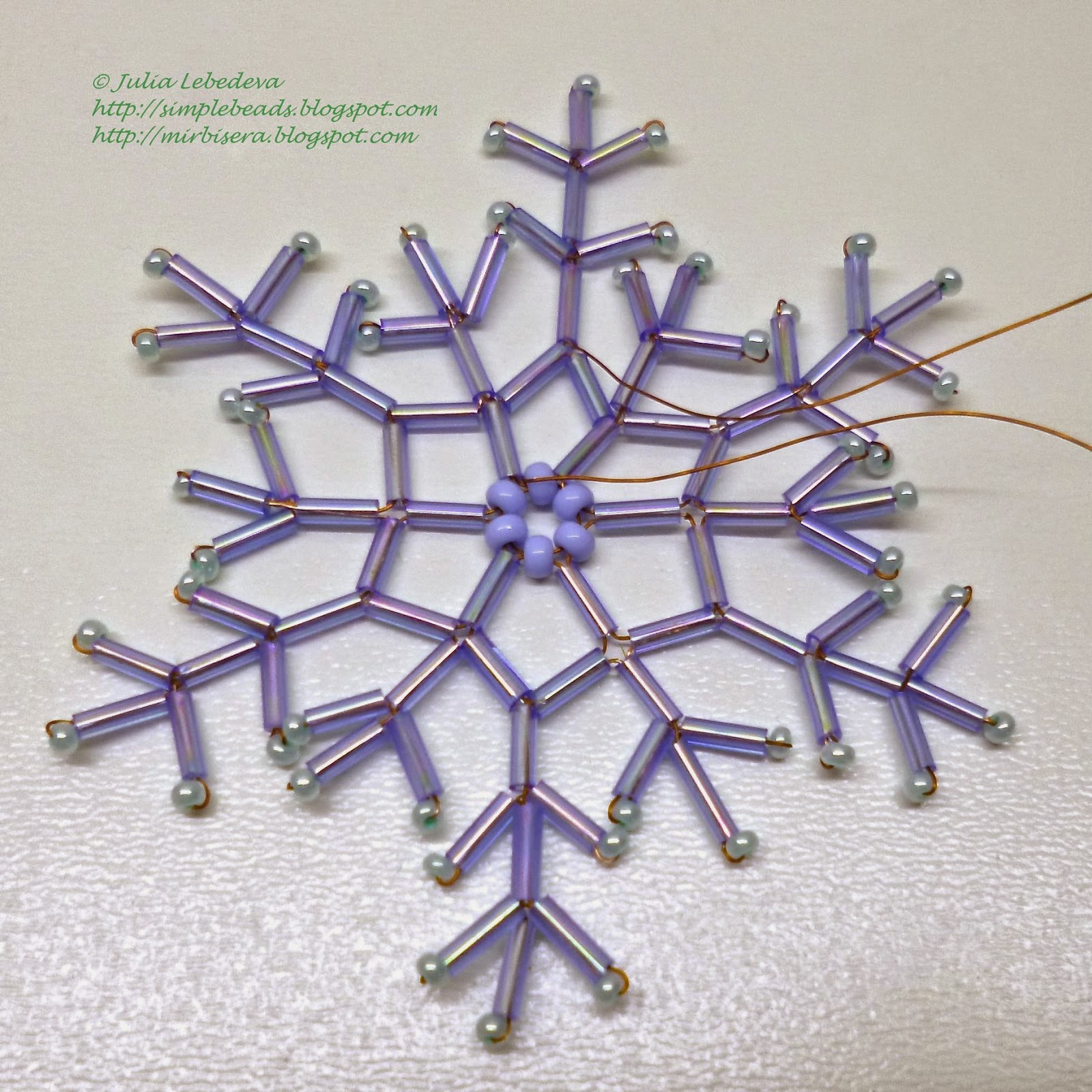 Beading for the very beginners: Snowflake of bugles