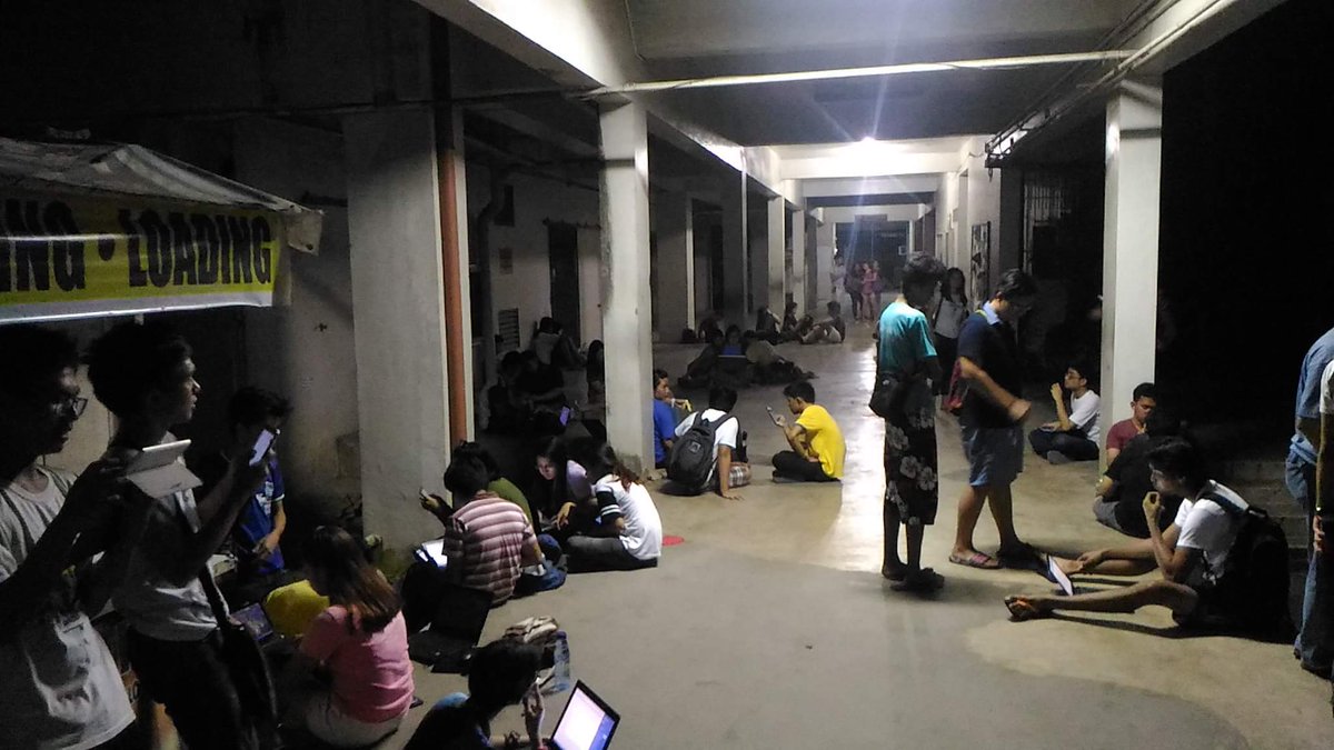 UPLB students unite to junk eUP SAIS