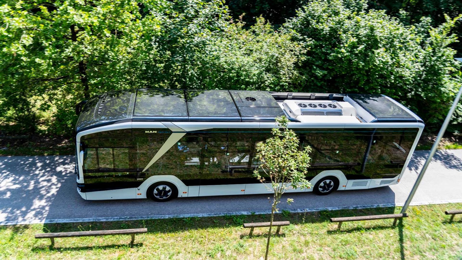 ΣΥΓΚΟΙΝΩΝΙΑΚΑ ΝΕΑ: Όταν η MAN παρουσίαζε το πρώτο ηλεκτρικό λεωφορείο ...
