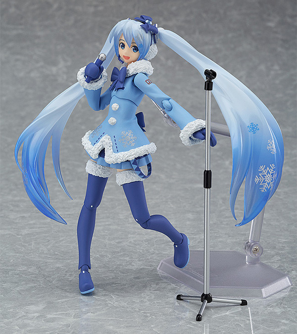 Character Vocal Series 01: Hatsune Miku - Snow Miku -Fluffy Coat Ver ...