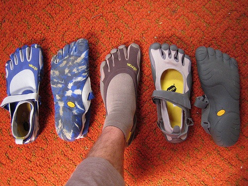 Nike heels|Jordan heels|5 fingers shoes|MBT shoes: Vibram Five Fingers ...