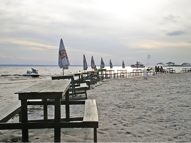O El Dorado é aqui: Praia da Lua, Manaus