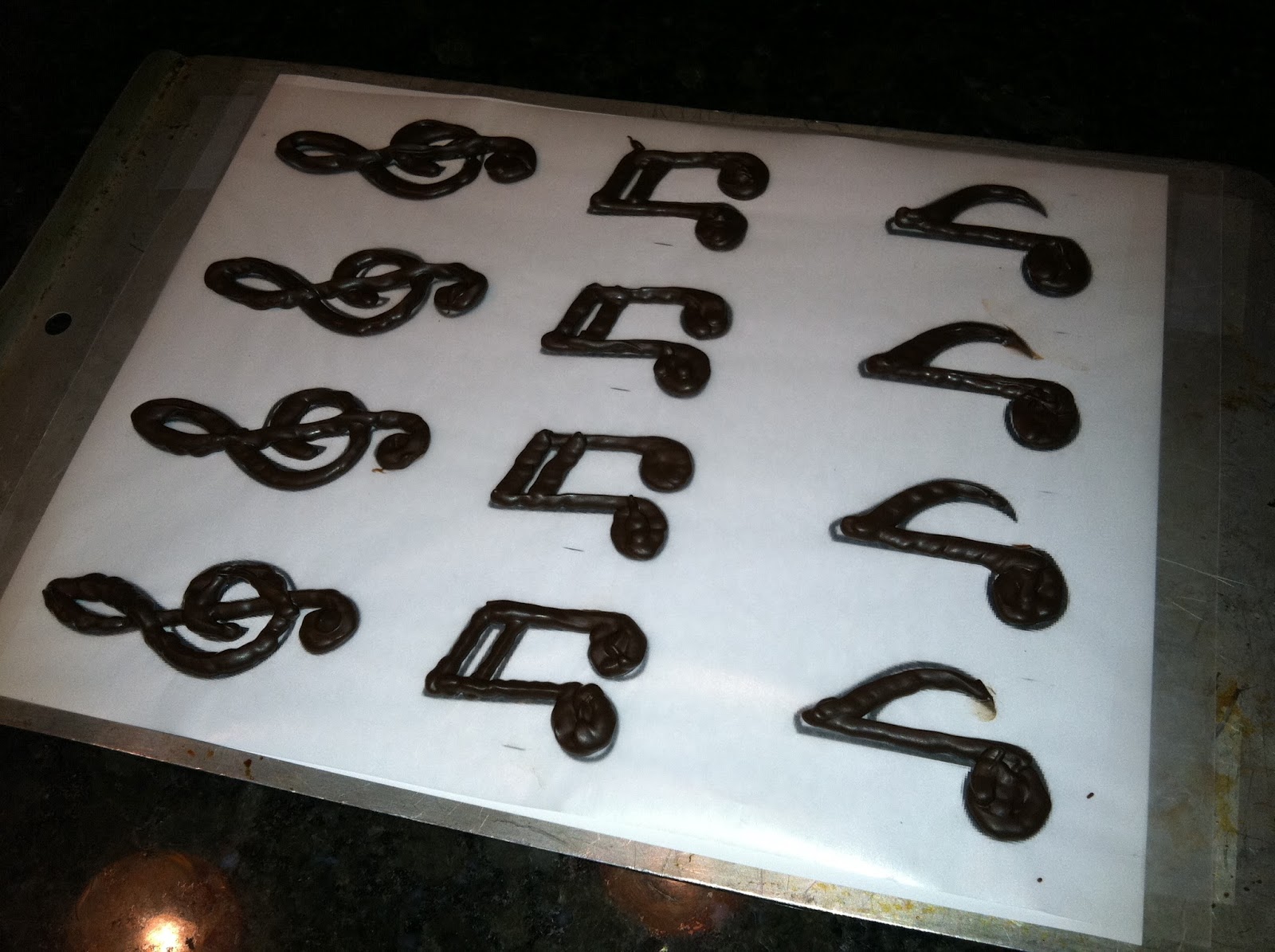 The Iced Queen: Chocolate Music Notes