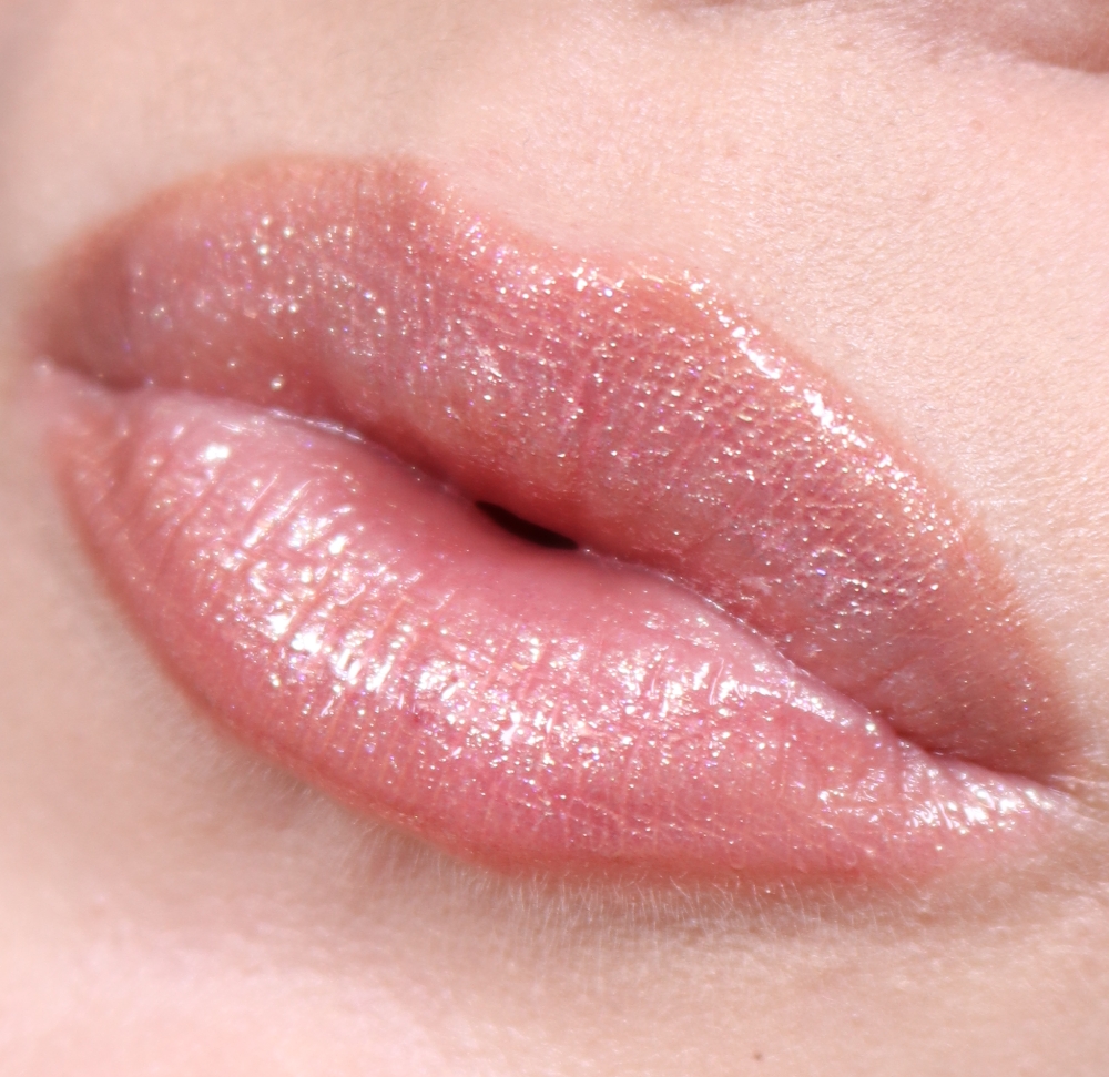 MacKarrie Beauty Style Blog: Pixi Lip Icing Candy, Cookie, Toffee