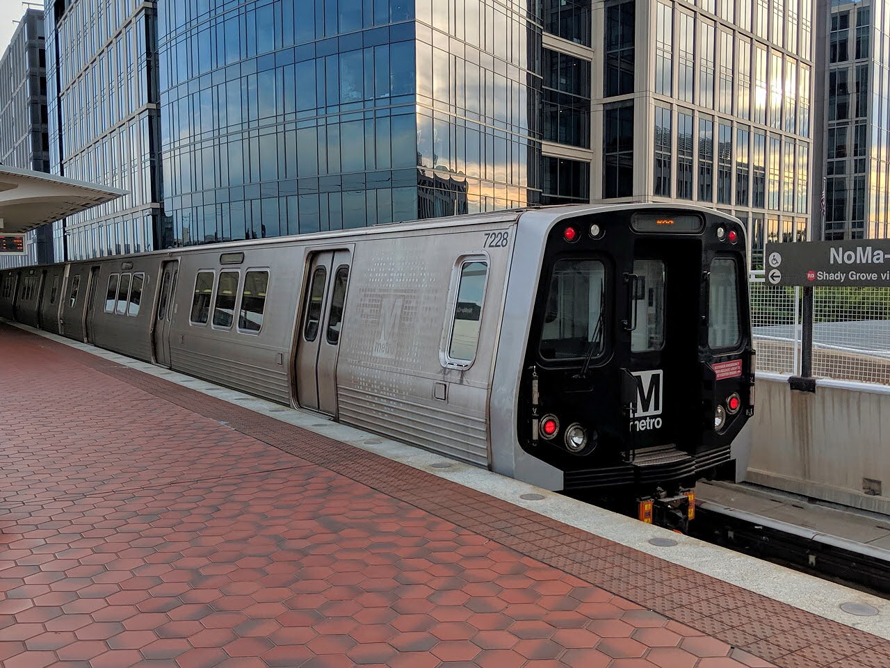 Jersey Mike's Rail Adventures: 19-06-08 PHOTOS: Balt-Wash