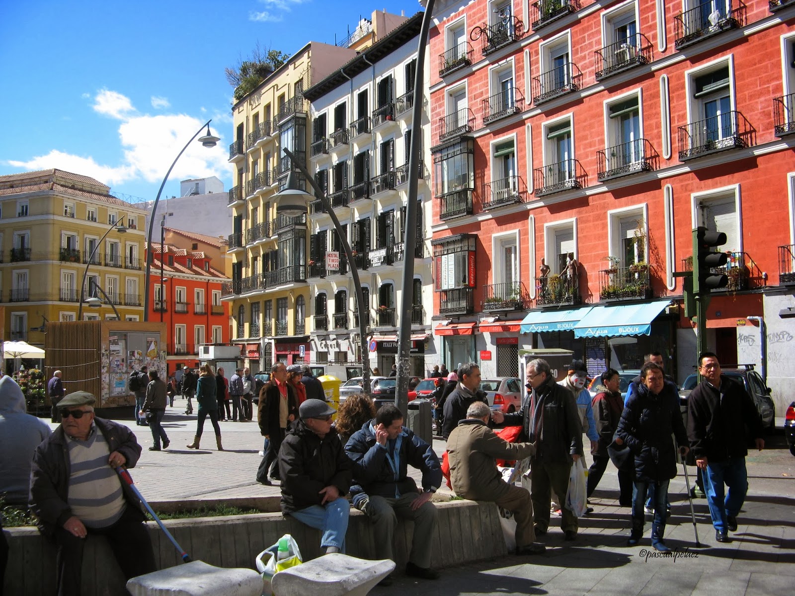 Rinconesibericos: MADRID - PLAZA DE TIRSO DE MOLINA