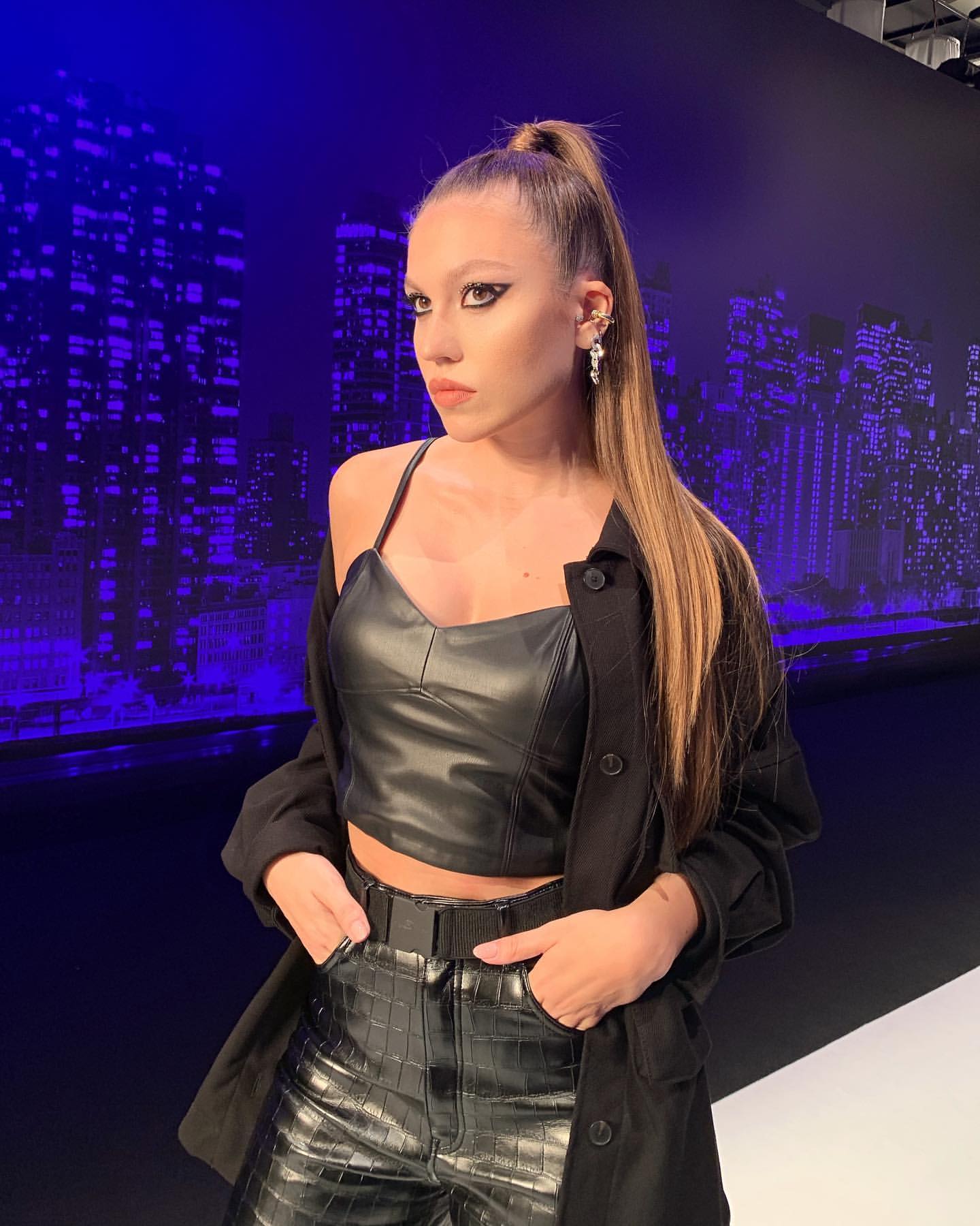 DUYGU - SOSYAL MEDYA FENOMENİ