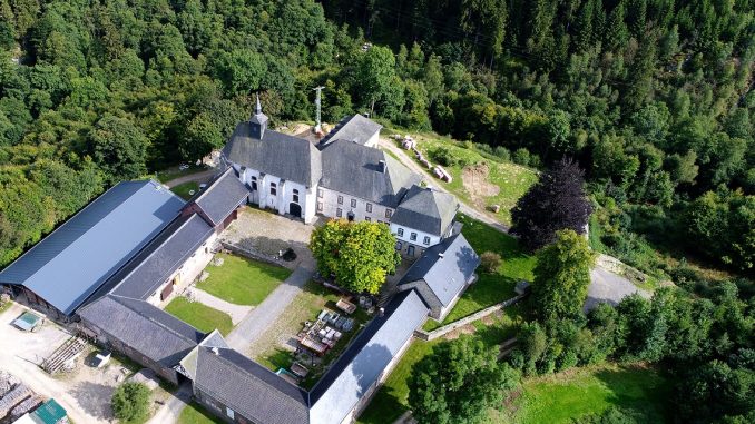 The Eponymous Flower: Blessing and Resettlement of a New Benedictine ...