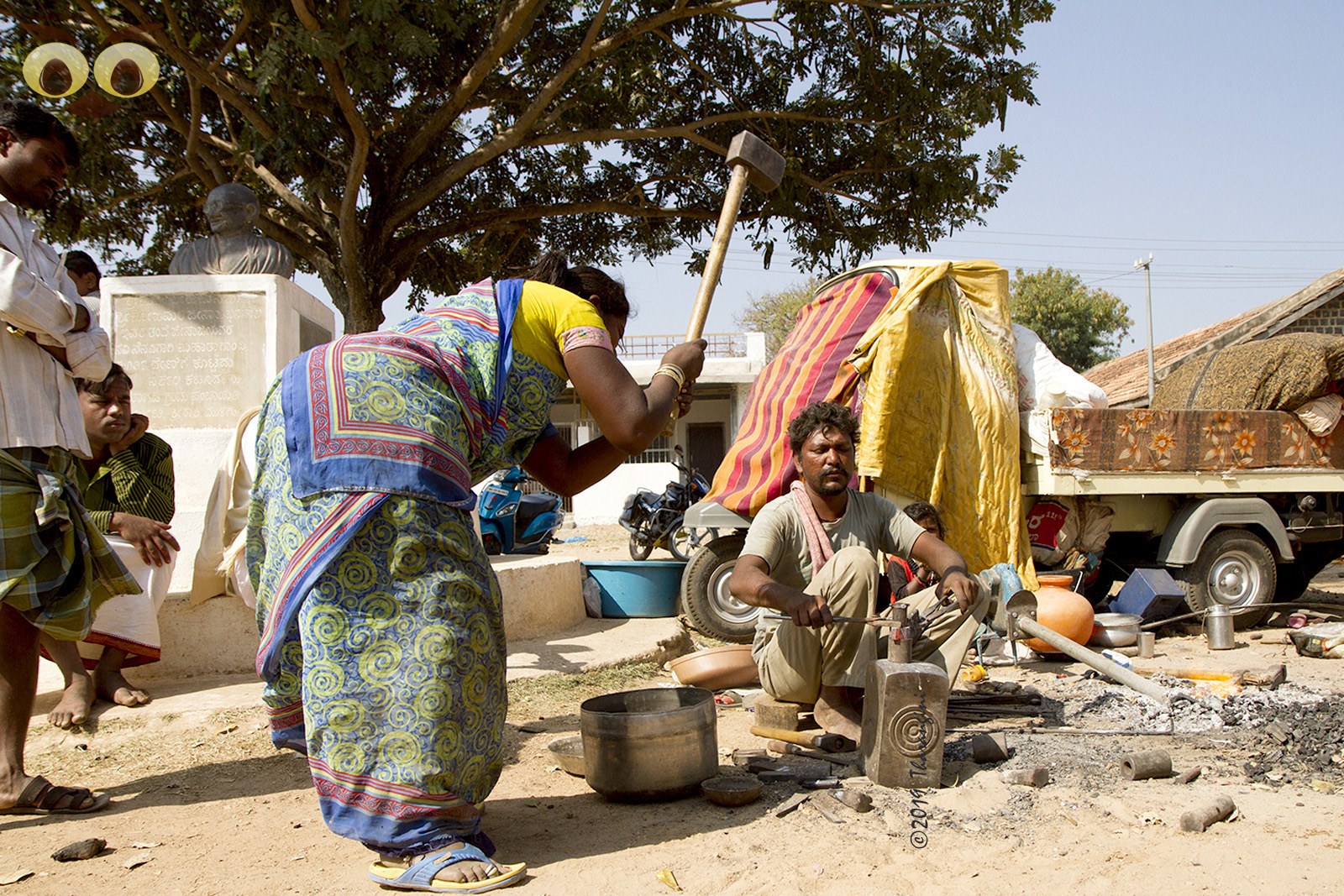 Spotted Owlets: The Gadia Lohar Community Women - A Strength To Reckon ...