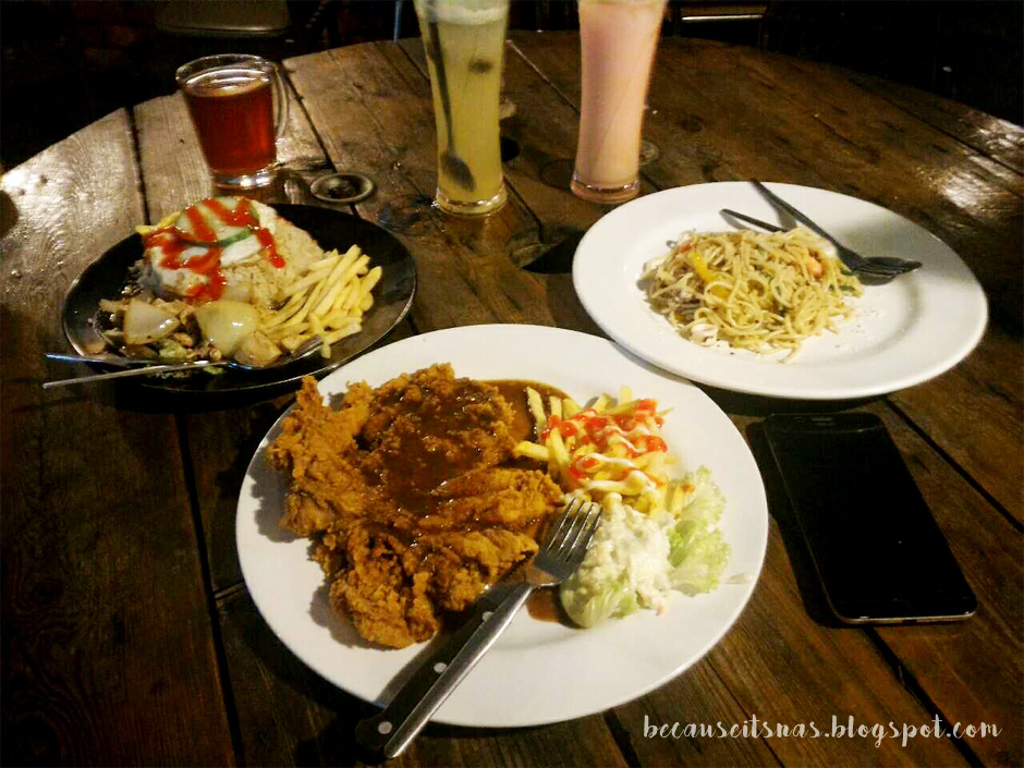 D'Sampan Cafe @ Parit Raja | Misanthrope