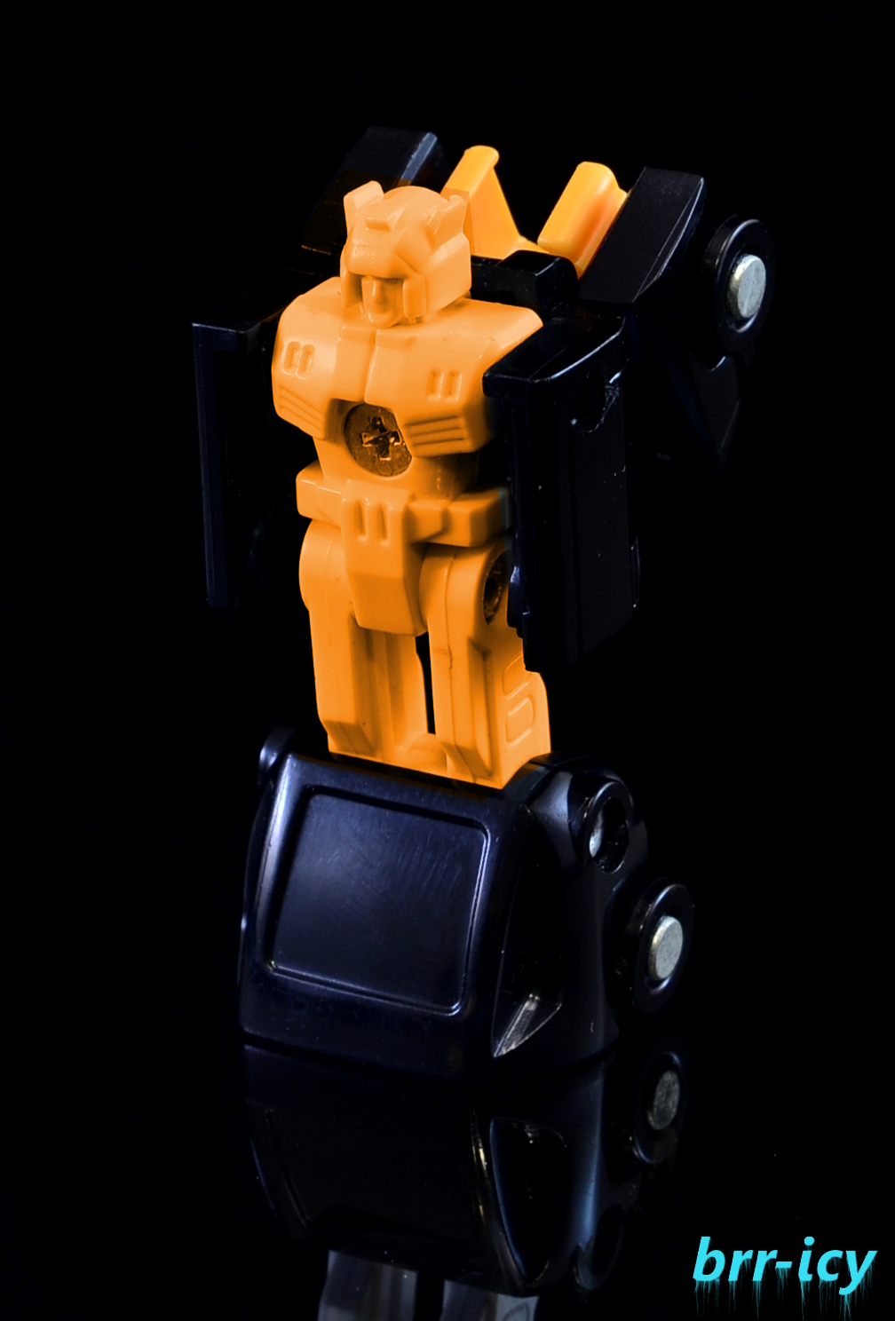 Brr-icy's Transformers Reviews: Victory/Zone Galaxy Shuttle